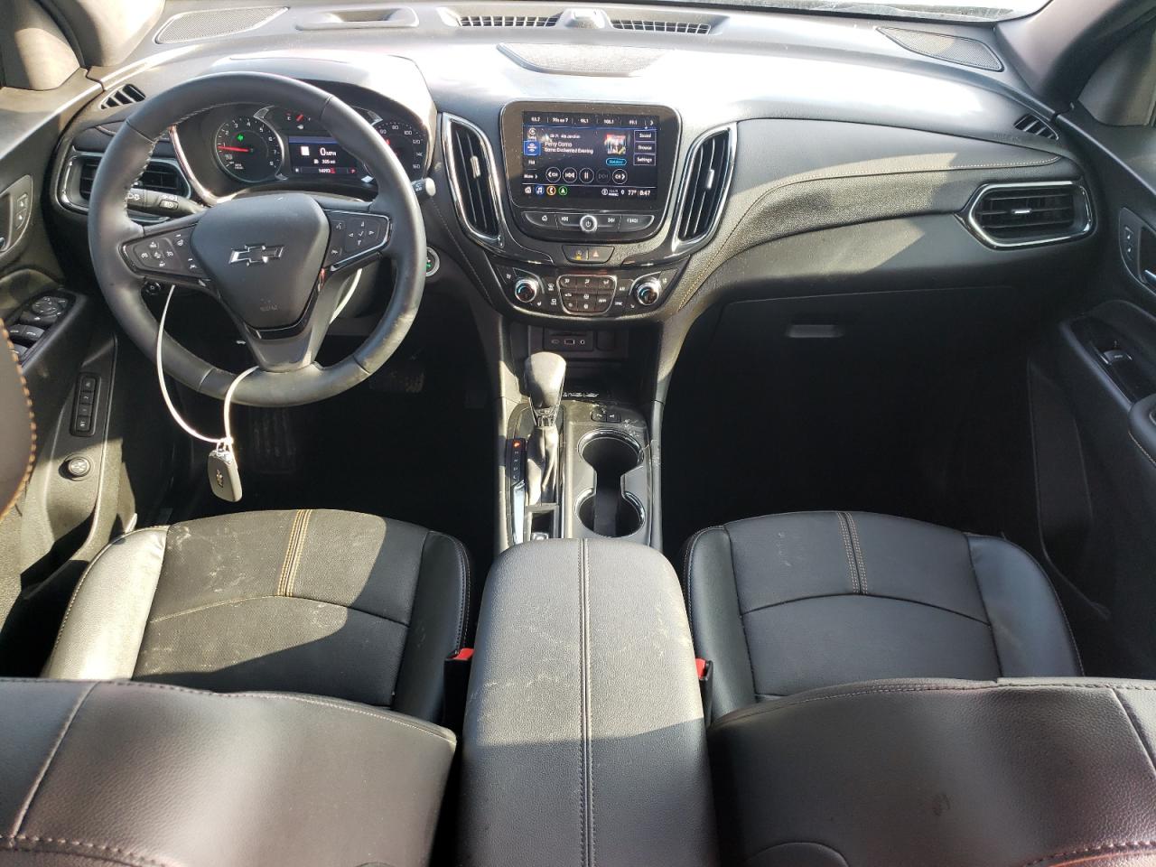 Damaged Chevrolet Equinox Car for sale and auction | 3GNAXNEG9PL219577